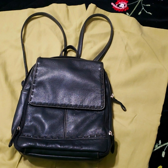 Aurielle | Bags | Vintage Aurielle Leather Backpack | Poshmark